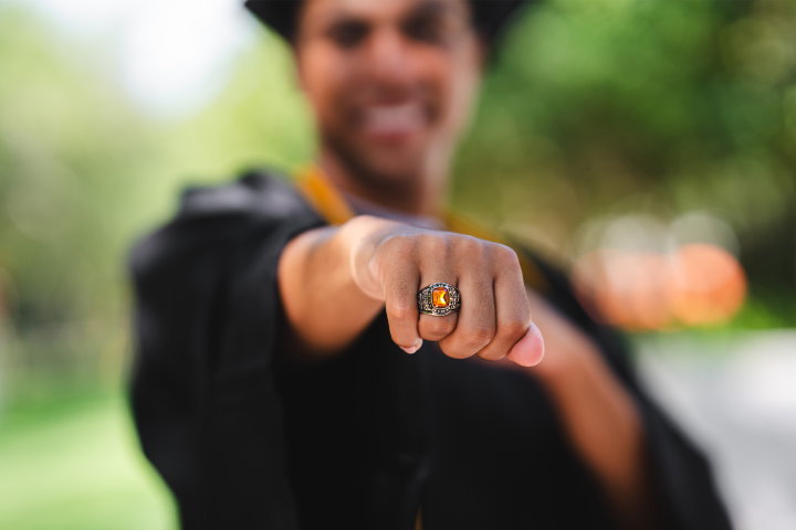 Balfour Graduation Rings College